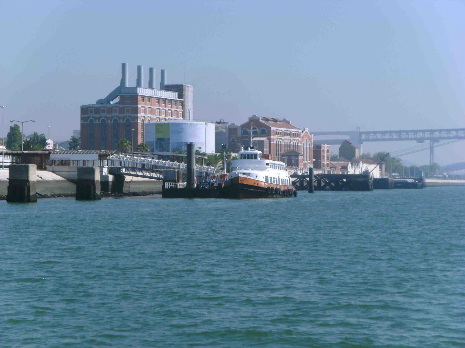 SY NOW: Rio Tejo, Tram und Expo - Lissabon