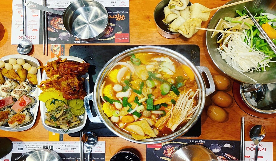 Bỏ túi các địa chỉ buffet tokbokki cực rẻ từ 70k - Tin tức và kiến thức ...