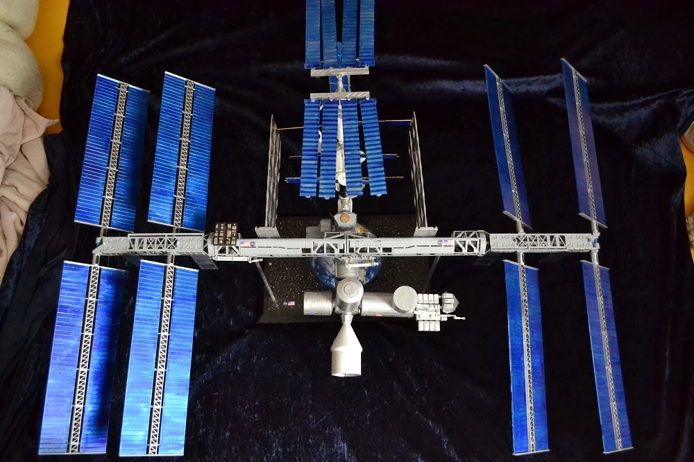Happyscale-Modellbau: ISS Internationale Raumstation / international ...