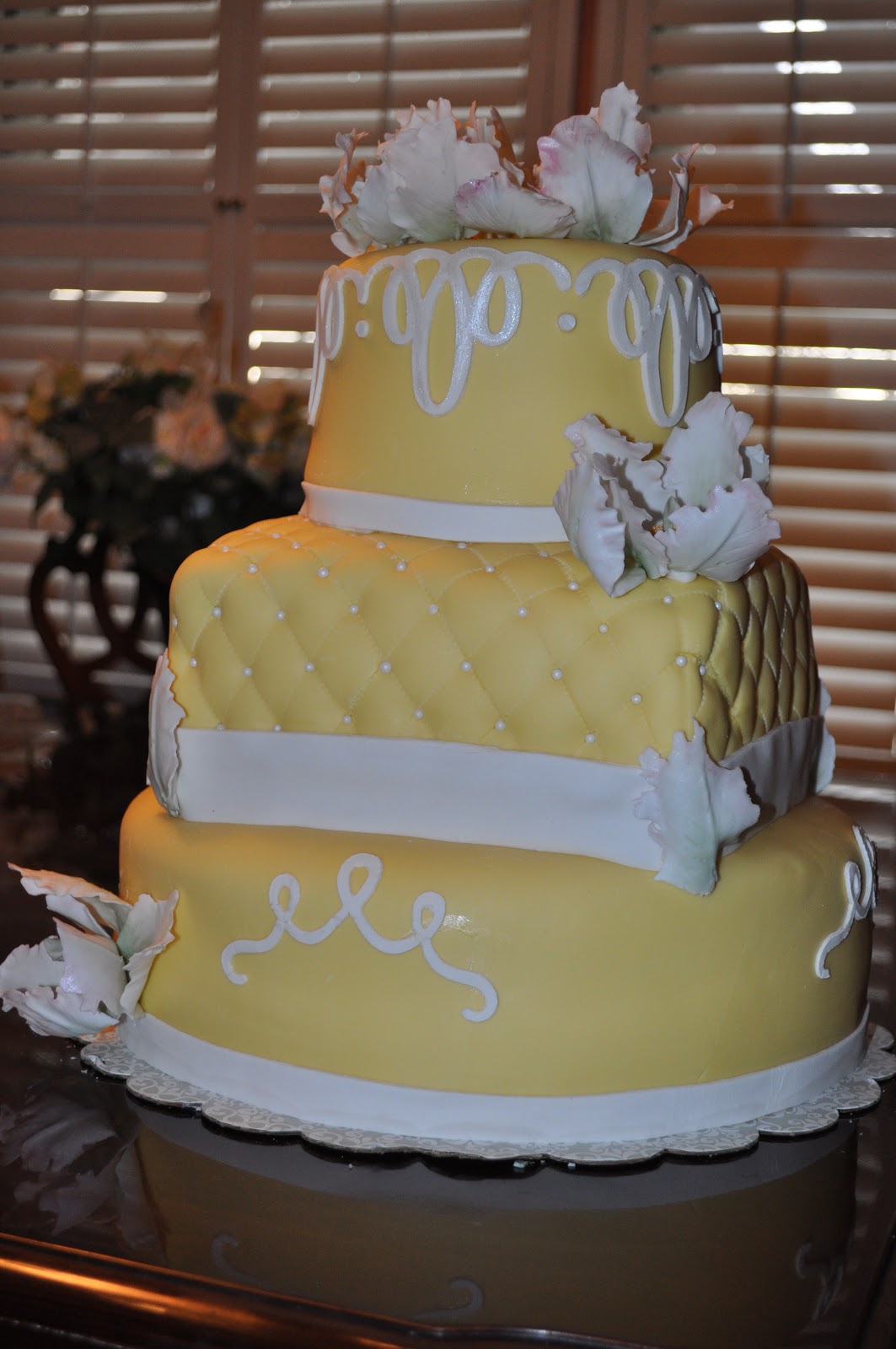 Fuzzy Cakes: Wedding cakes