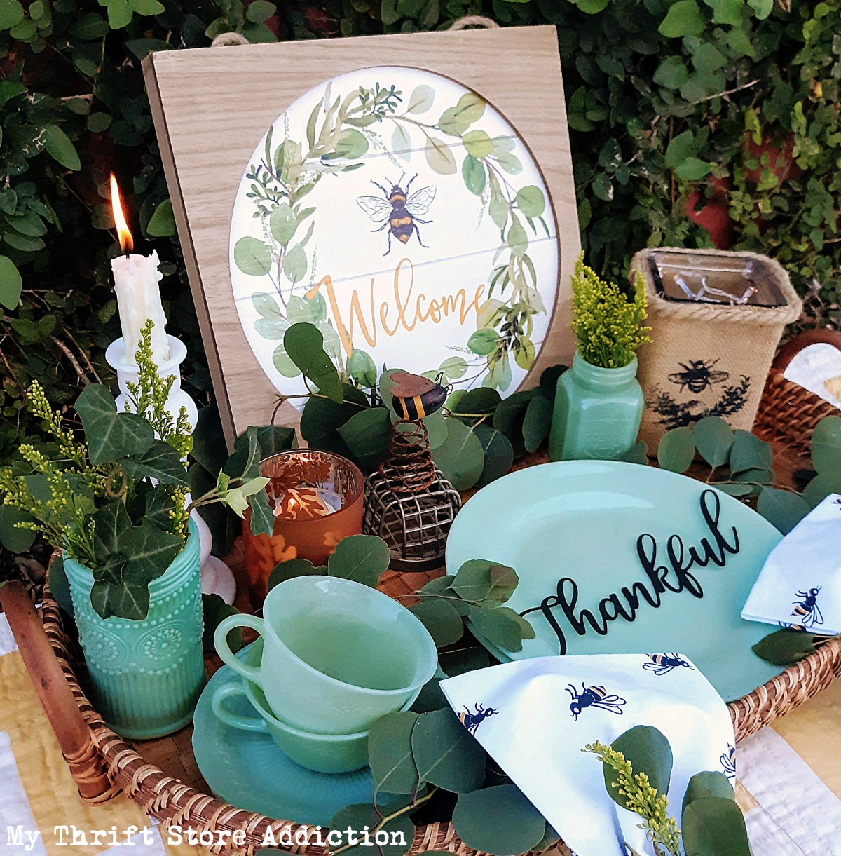 Bee Thankful! Season of Thanks Vintage Picnic | My Thrift Store Addiction