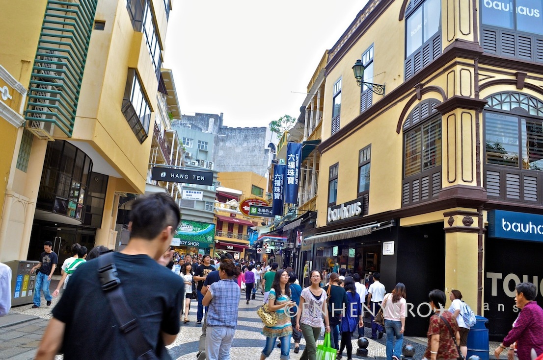 braggies: Exploring the Streets of Macau