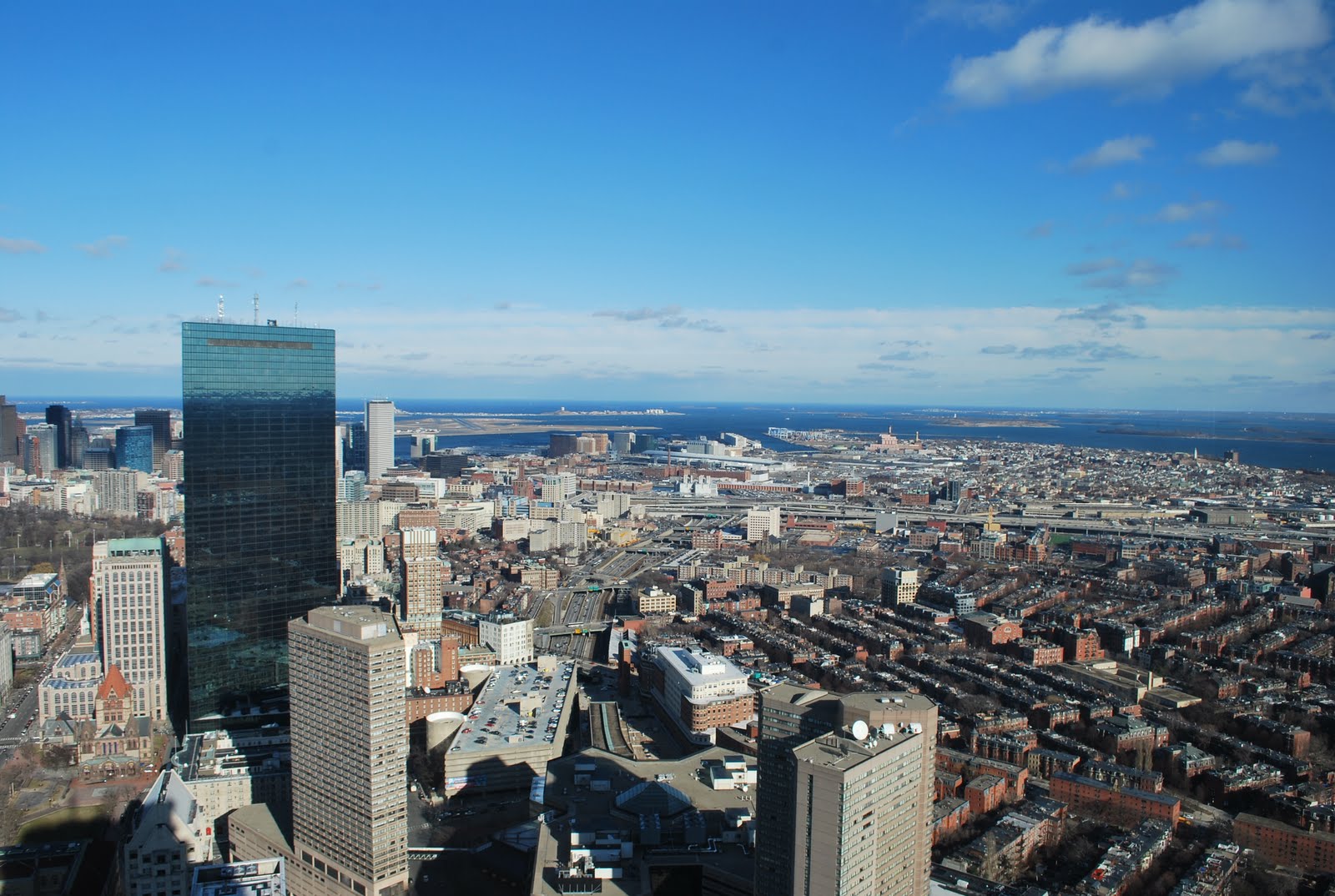 Tout donner et tout prendre: une année au Québec: Massachusetts ...