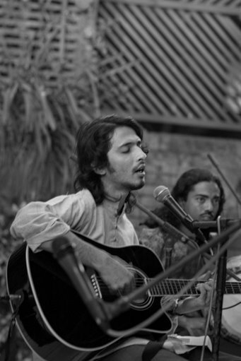 Bangladeshi Celebrity: Bangladeshi Singer Arnob