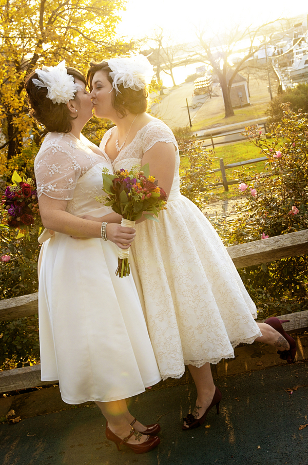 BRIDE CHIC: TWO BRIDES: AIMEE AND HOLLY