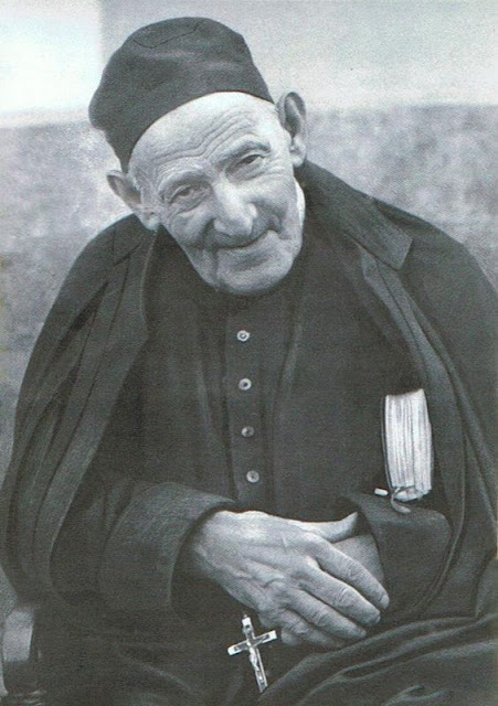 Senza Pagare: 1 de Outubro, o dia em que morreu o Padre Cruz