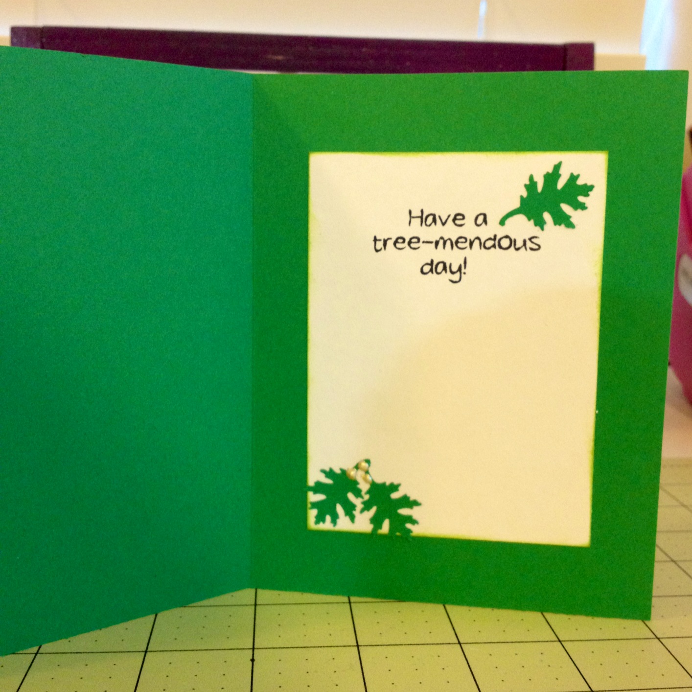 ~ Marilyn's Cricut Cards ~: Have a Tree-Mendous Day