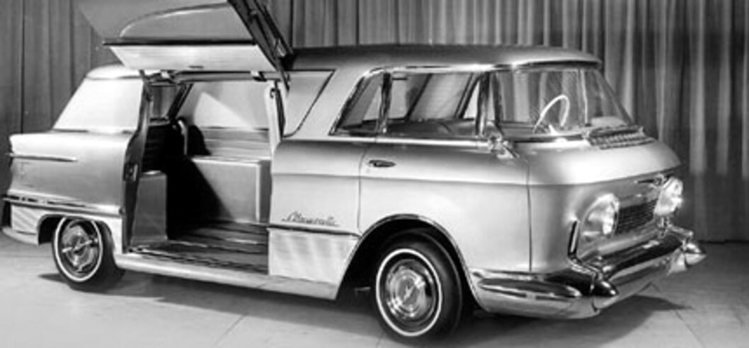 The 1955 GMC L’Universelle Dream Truck | Vintage News Daily