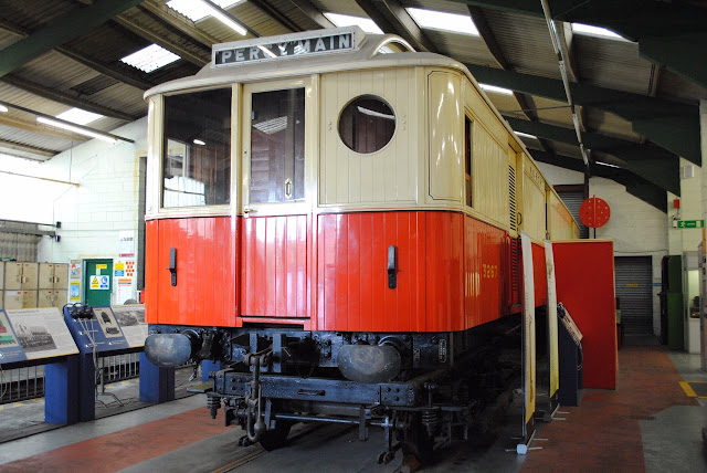 North Tyneside Steam Railway: History Lesson - Tyneside Electrics