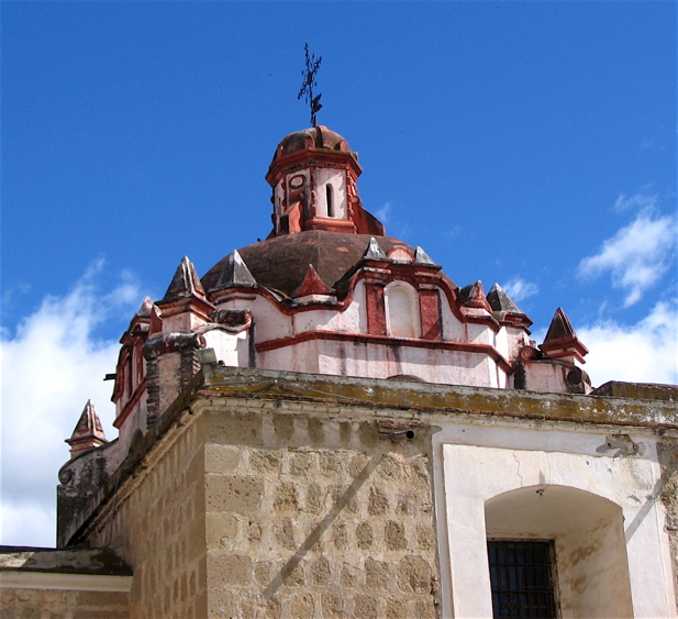 colonialmexico: Oaxaca. Treasures of Tlacolula: The Silver Chapel