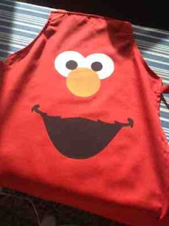 Crafted Context: Easy DIY Elmo Apron