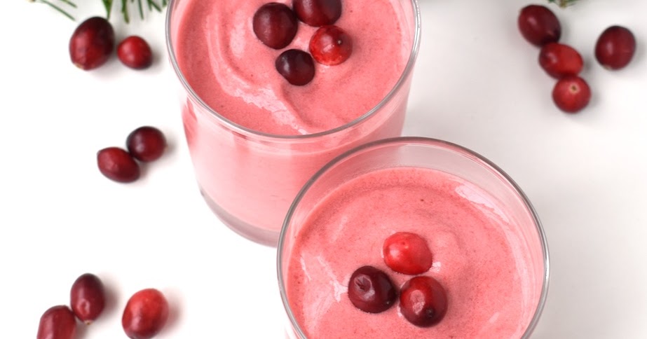 Delicious Cranberry Smoothie | The Nutritionist Reviews