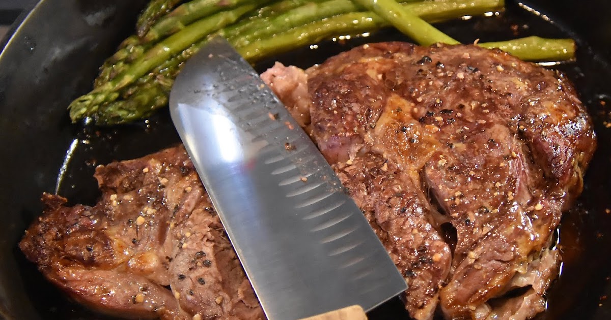 daily timewaster: Cooked a gorgeous Friday night steak.