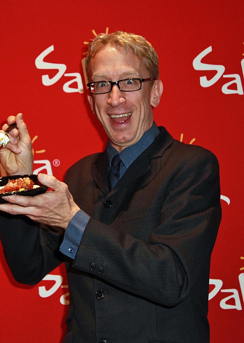 GBK GIFT LOUNGE IN HONOR OF MTV AWARDS