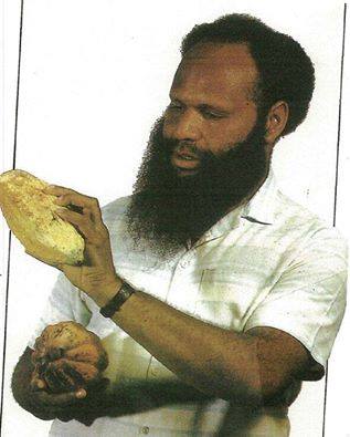 Kaulga's Travel Diary: The youngest Prime MInister in the South Pacific ...