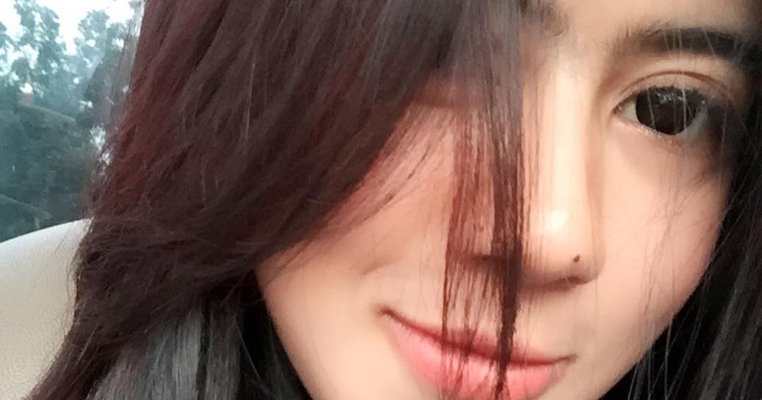 Foto Dan Biodata Indri Barbie Lengkap Agamanya