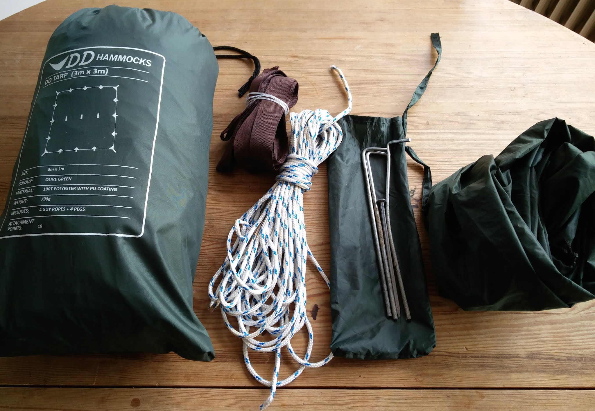 Mellan hägg och syren