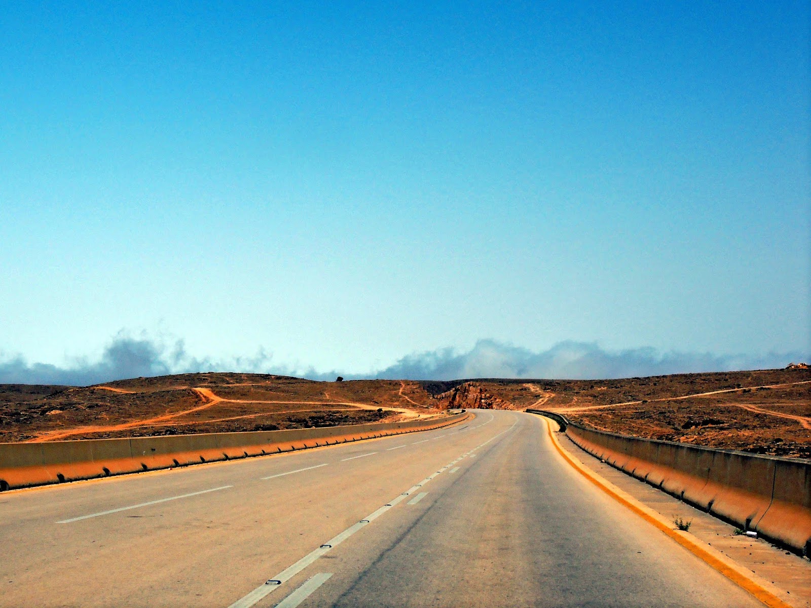 Salalah - Dhofar region in Sultanate of Oman: Dhalkut - Salalah ...