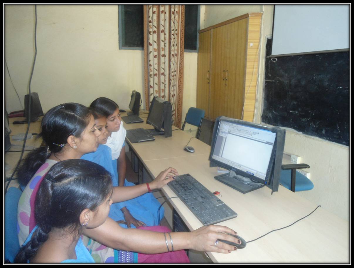 Govt Girls Sr. Sec. School Sirsa: Labs