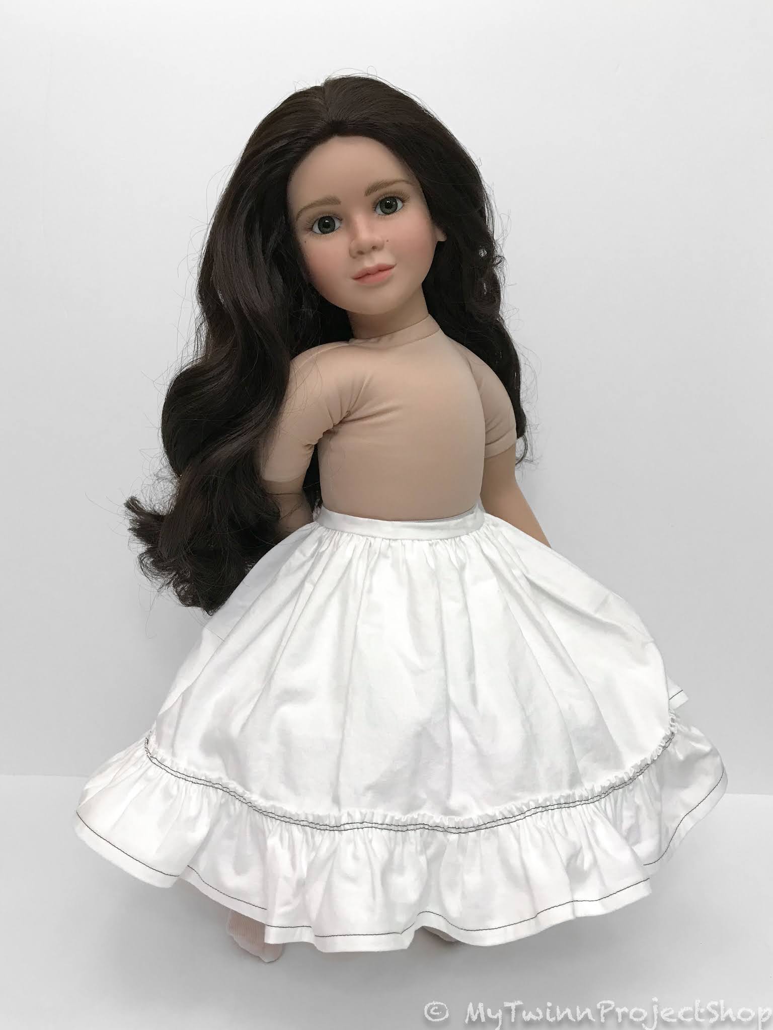 The My Twinn Project Shop: Meg