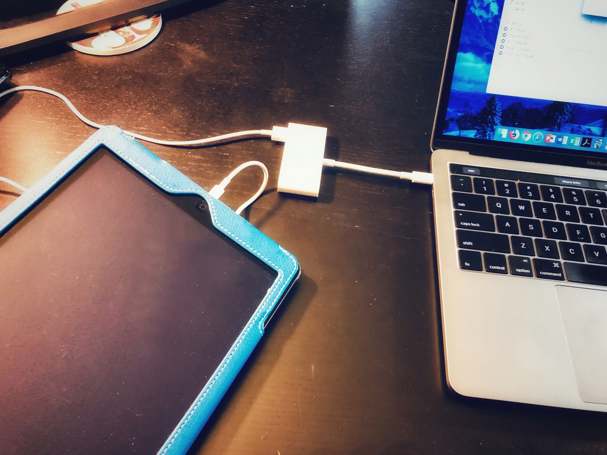 How to Share Your iPad Screen with Your Students [Hoff Math]