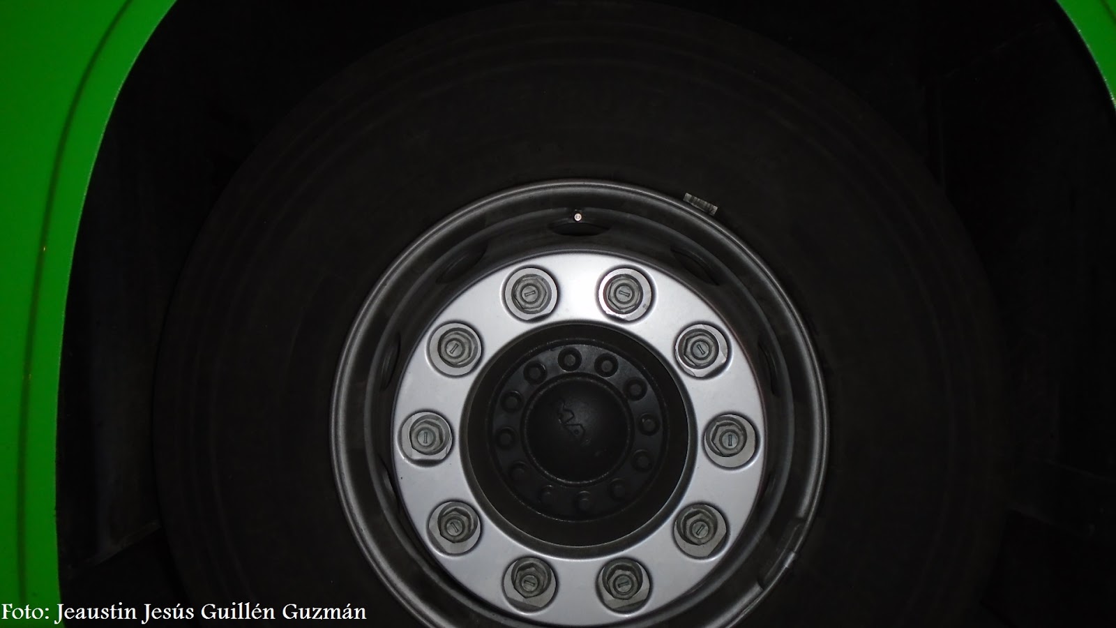 BUSES GUILLEN GUZMAN: KING LONG BUS MAN TRACOPA