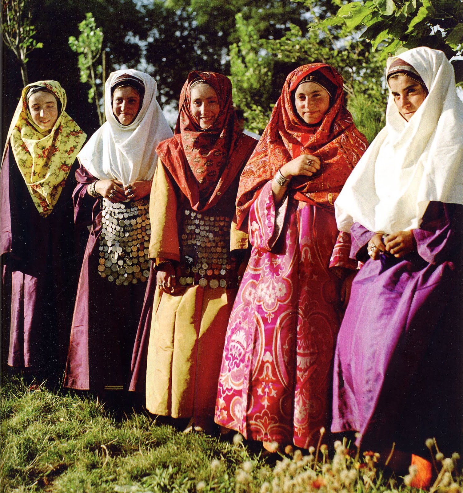 FolkCostume&Embroidery: Costumes of Dagestan