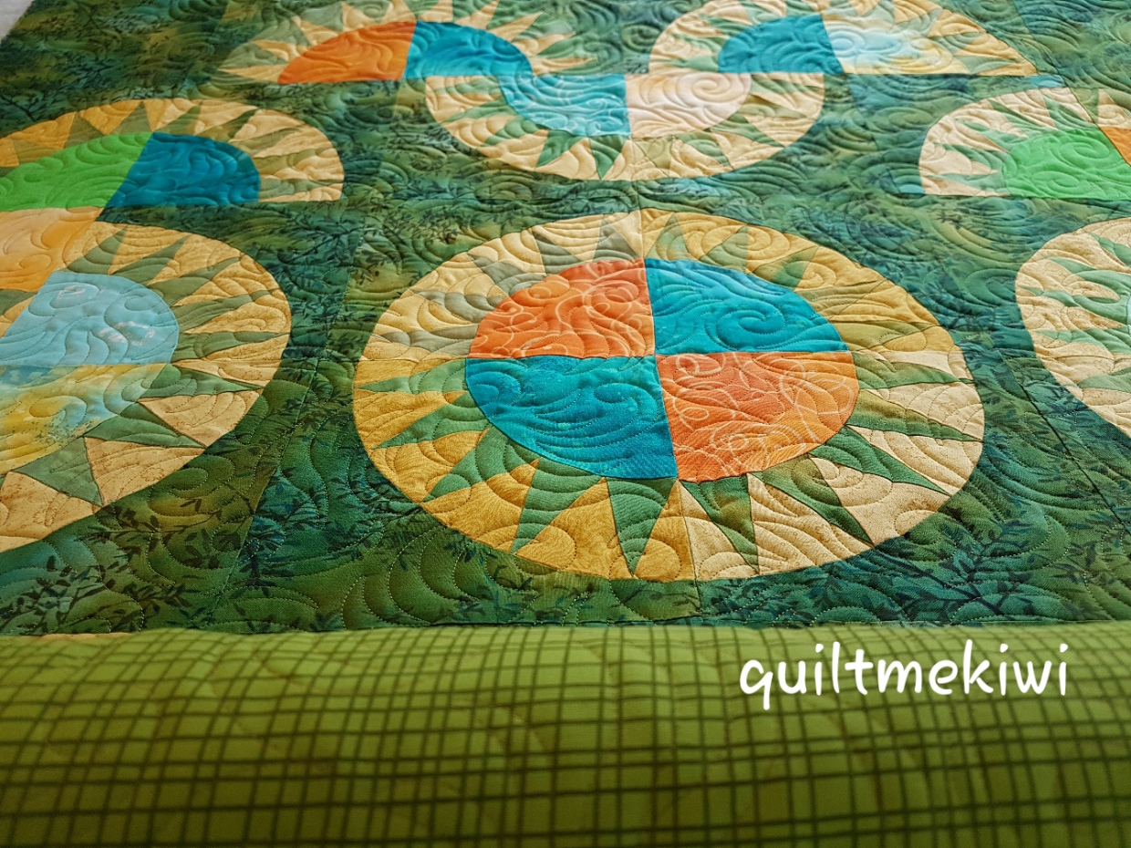 quiltmekiwi: Quilting for Kay...........