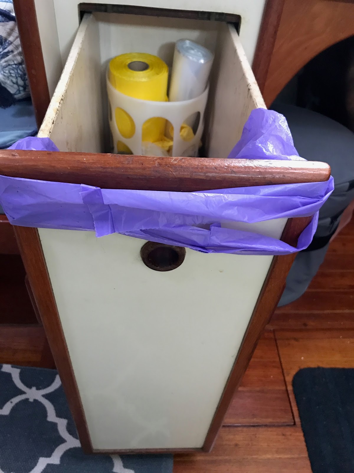 10 Storage Ideas for Small Living ....