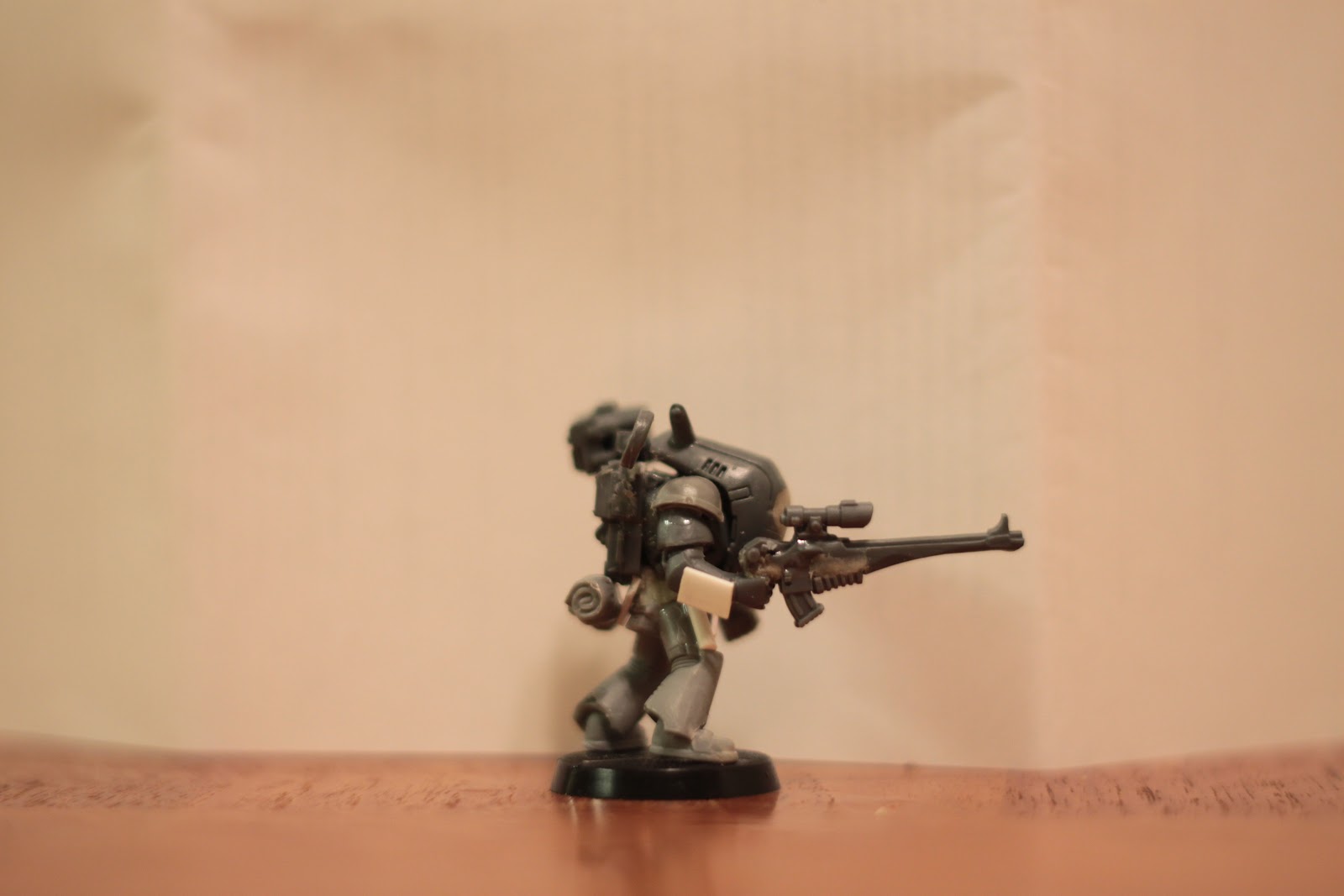 Lasgunpacker: Neo-Soviet Power Armor