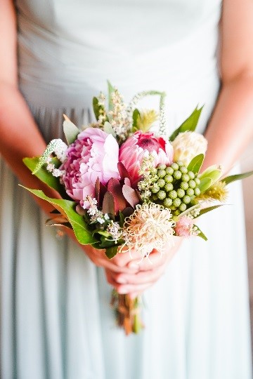 A Passion for Flowers: American Grown Wedding Inspiration: Taylor and Robin