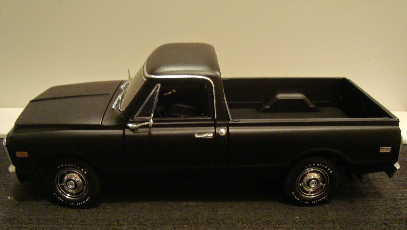 Diecast American Car Nutz!: 1972 Chevrolet C-10 Pick-up truck