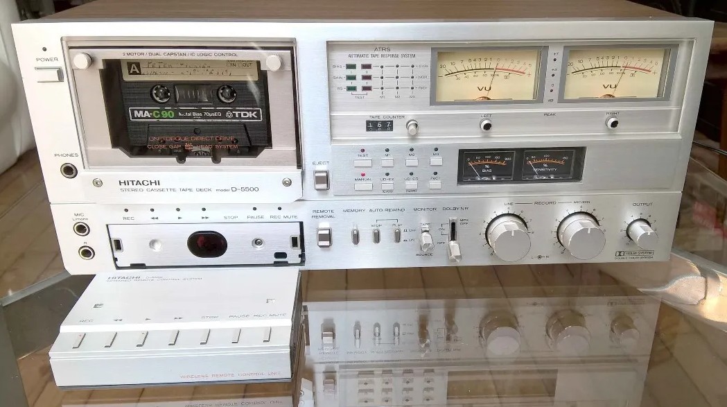 Vintage 70 80: Hitachi 06 - Catálogo 1980-1981