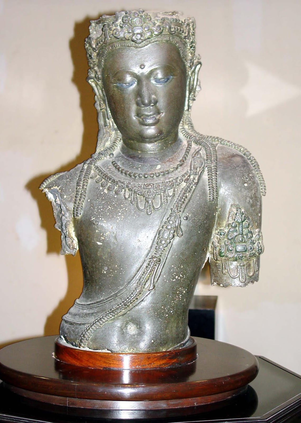 Kings of Sriwijaya : | THE EMPEROR News