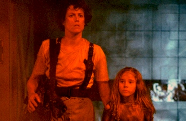 CELLULOID AND CIGARETTE BURNS: WHAT IF: ALIEN 4 Could Have Been A Very ...