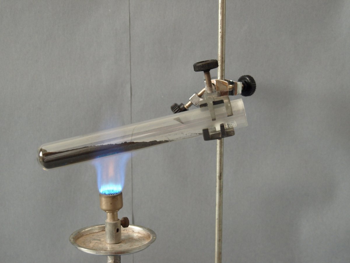 CIENCIAS FÍSICO-QUÍMICAS: DESCOMPOSICIÓN DE SUSTANCIAS- TERMÓLISIS Y ...