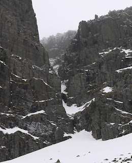 Paul Horsman Landscape Photography: 23 Feb Bowfell Buttress