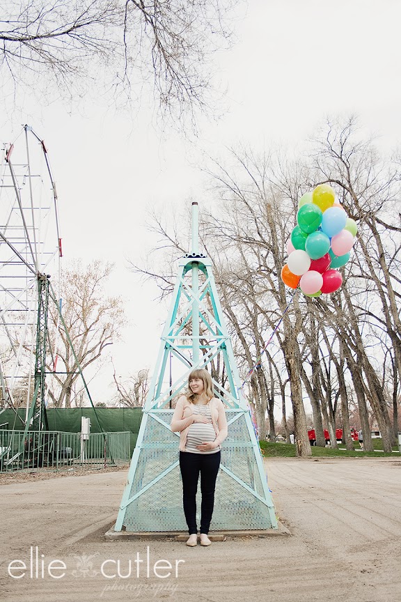 Über Chic for Cheap: Meet Ellie Cutler {Maternity Shoot}