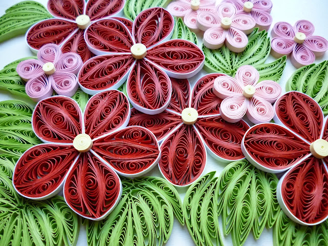 Papírvilág: quilling virágos tabló / quilled picture with flowers