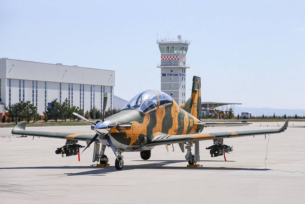 Azerbaijan is likely to purchase TAI Hurkus trainer-light combat ...