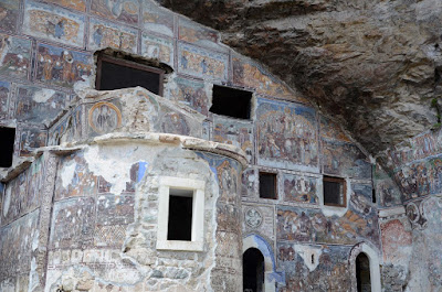 Il sole sorge dall'Anatolia: Monastero di Sumela
