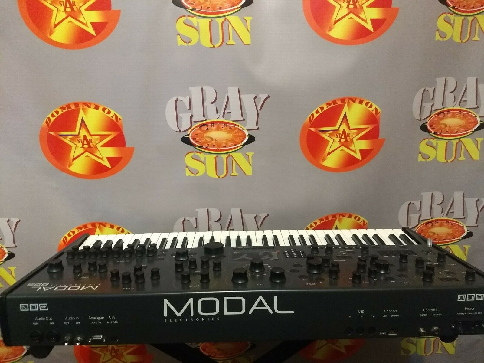 MATRIXSYNTH: Modal Electronics 008