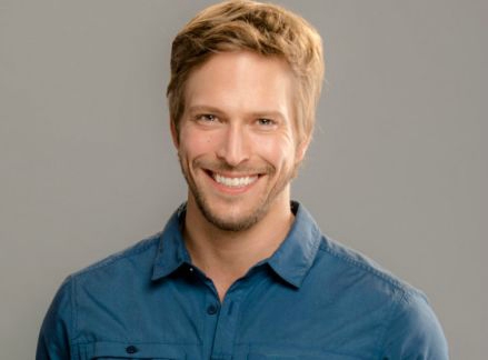 Who is Jon Cor Wife? His Bio, Net Worth, Married, Girlfriend, Mother ...