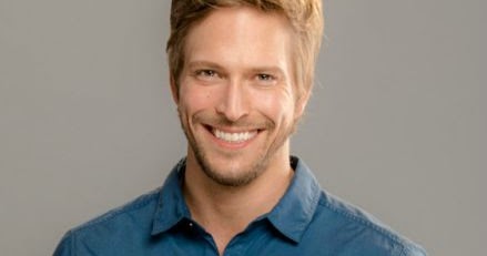 Who is Jon Cor Wife? His Bio, Net Worth, Married, Girlfriend, Mother ...