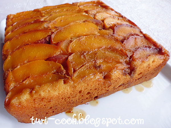 The Way I Cook: Caramel Peach Cake
