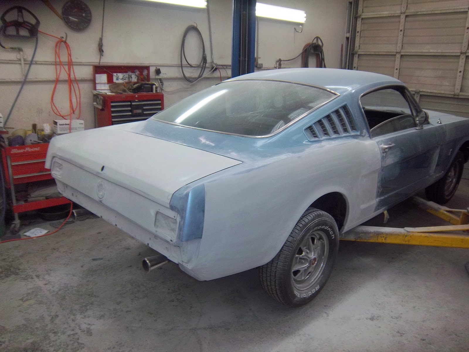 Fenders and Fins, Inc.: 1965 Mustang