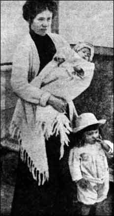 História em Imagens: Sobrevivente do Titanic: Bertram Vere Dean