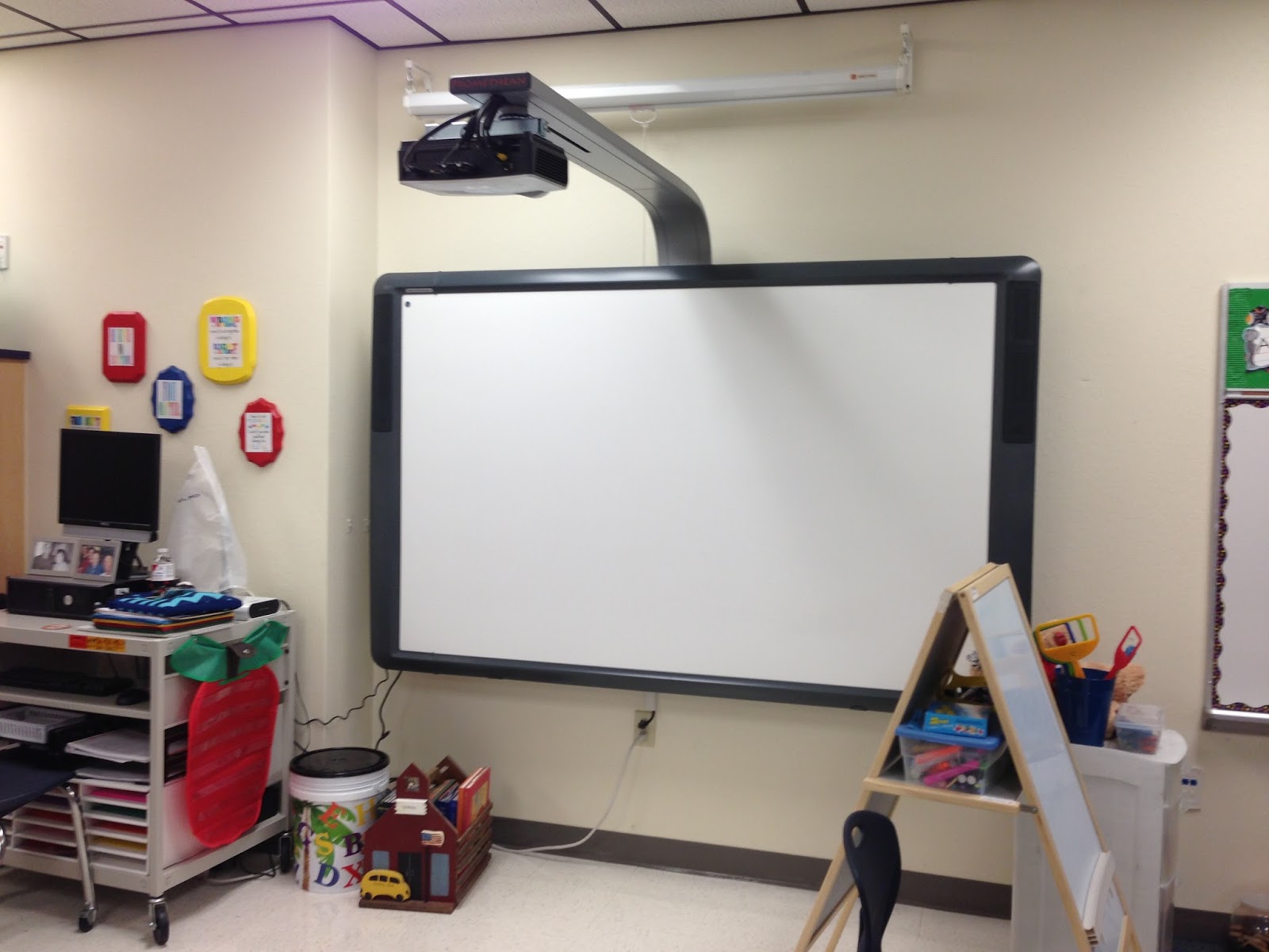 Bishop's Blackboard: An Elementary Education Blog: Classroom