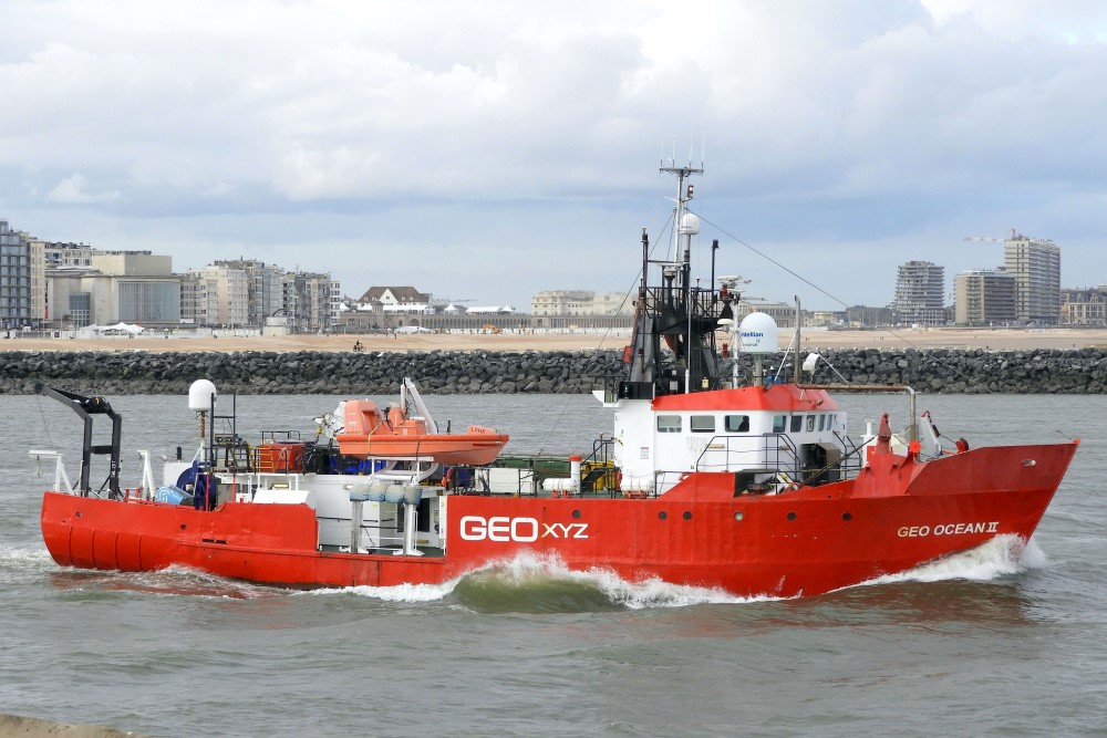 G.GYSSELS SHIPCOLLECTION: GEO OCEAN II : SURVEY and SAFETY VESSEL