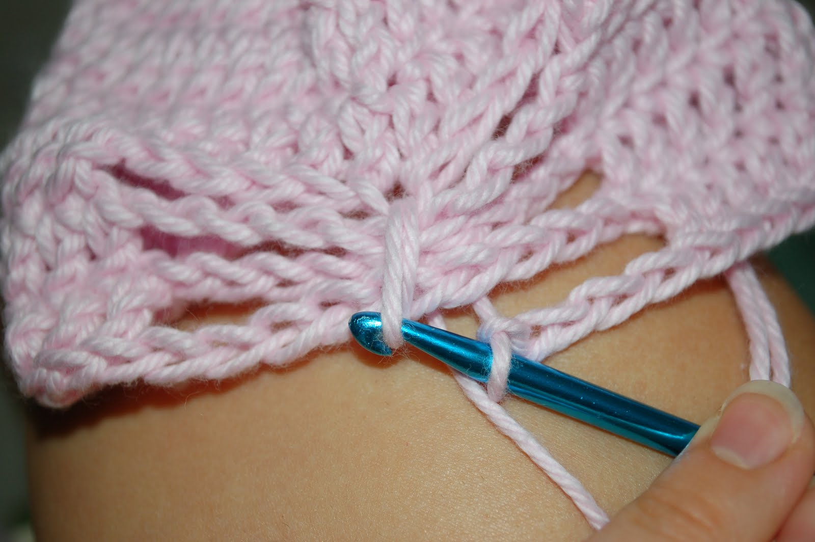 Alli Crafts: Free Pattern: Butterfly Hat - 6 months